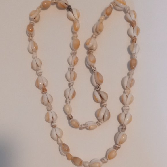 Jewelry | 17 Shell Necklace Shells Are 12 Long | Poshmark